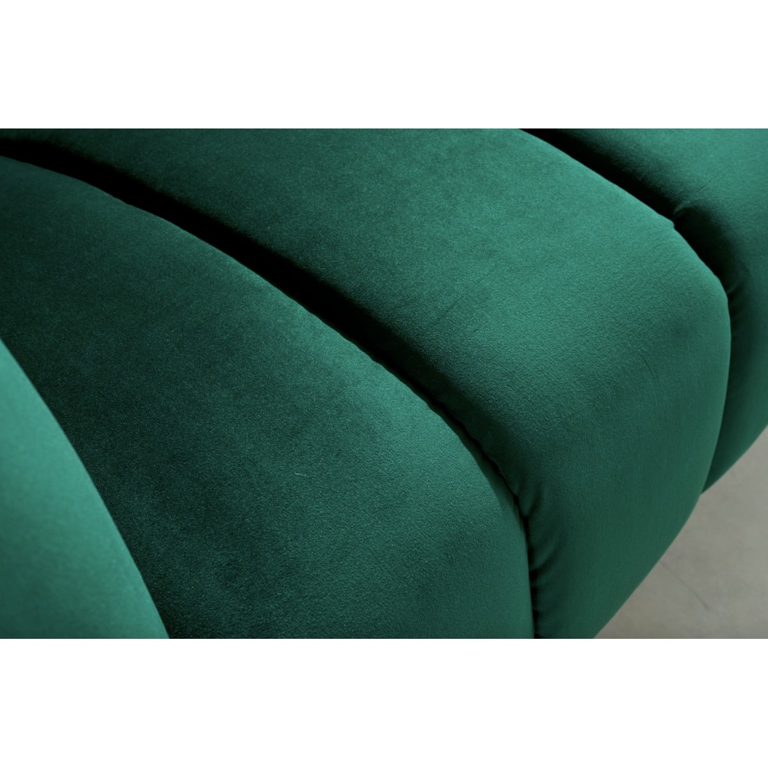 Canapé droit NORA 2 places vert émeraude – Canapé chic en velours et métal